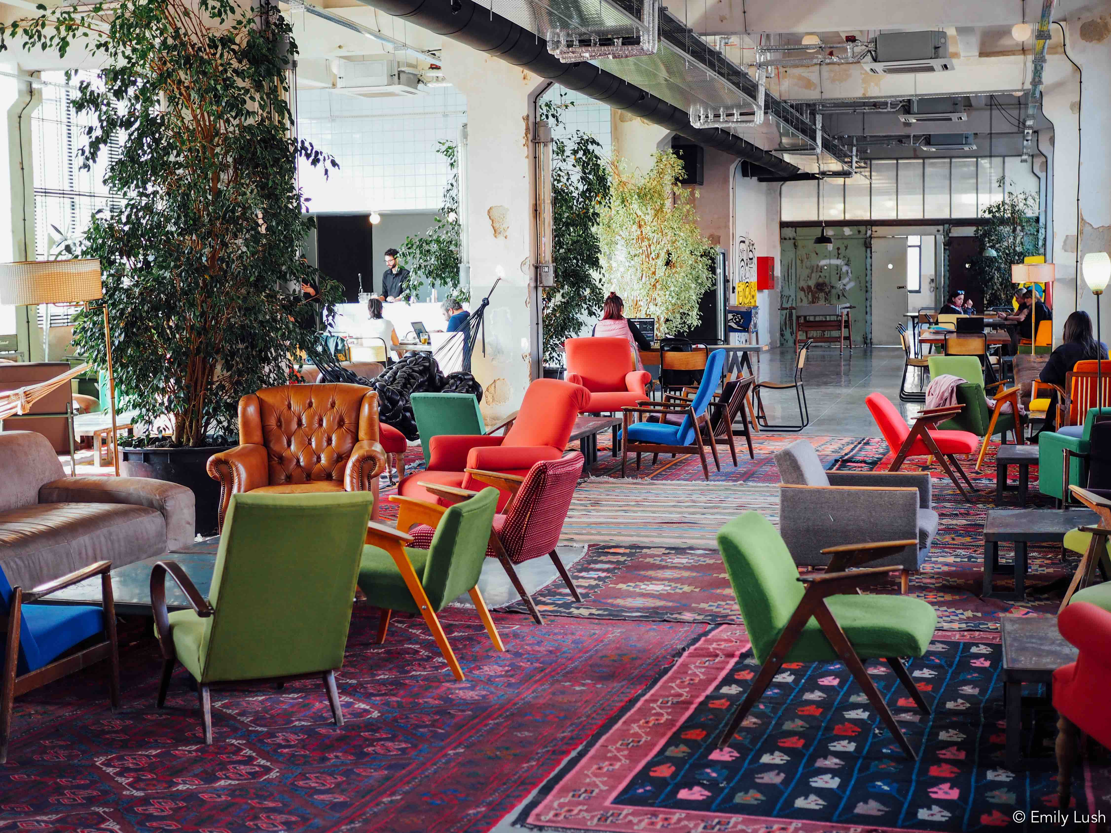 丝绸，Soumaks & Lurji Supra:纺织爱好者的高加索指南 - 必赢电子娱乐