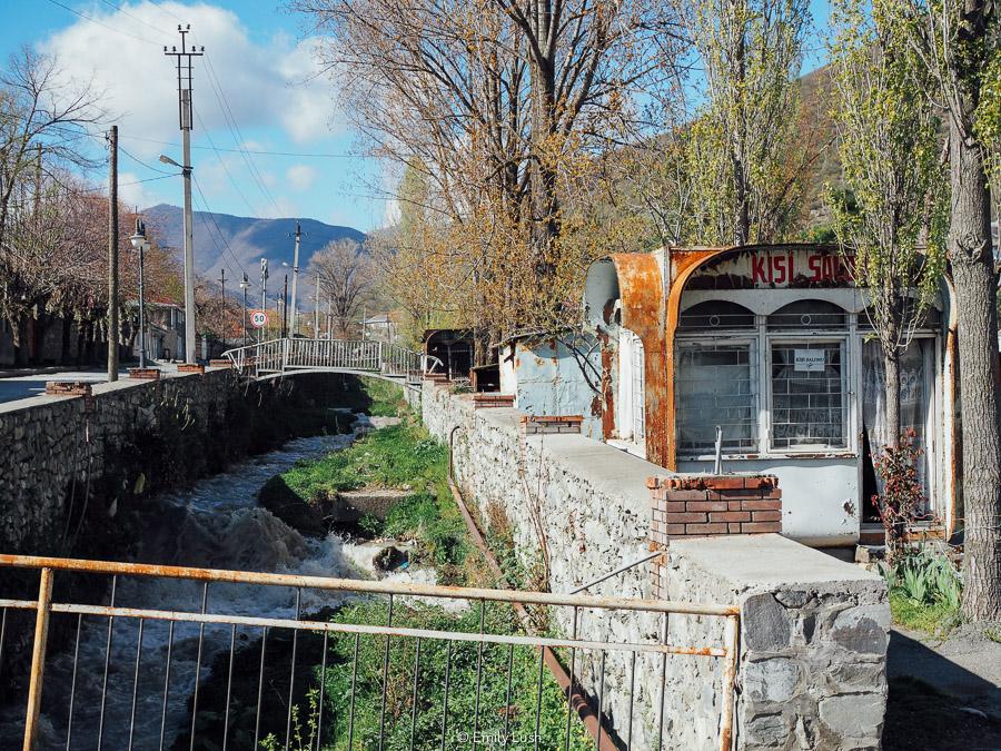 14 Things to Do in Sheki, Azerbaijan: Sheki Travel Guide - 必赢电子娱乐